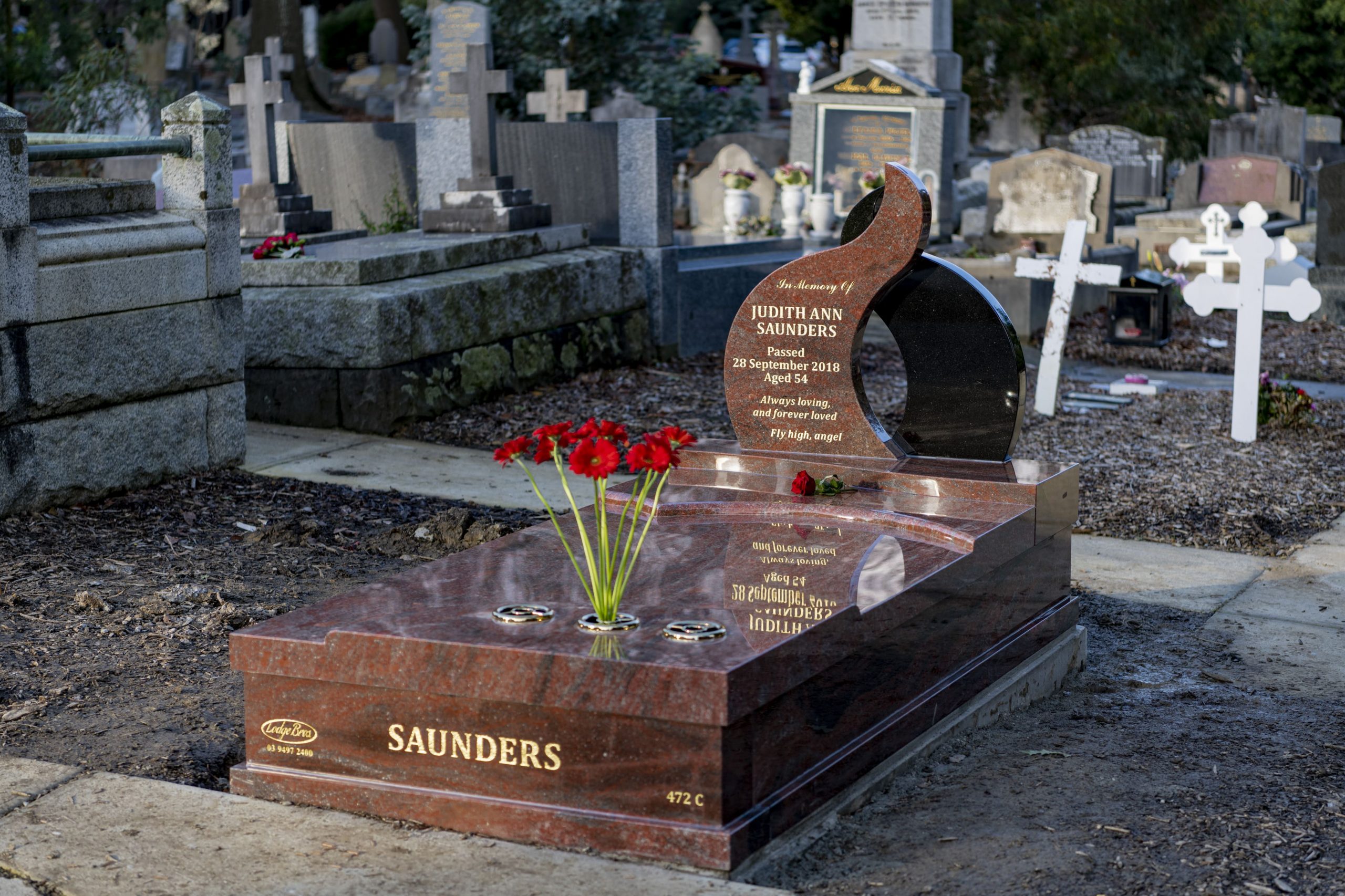 Grave Monument | Full Length Cemetery Monuments